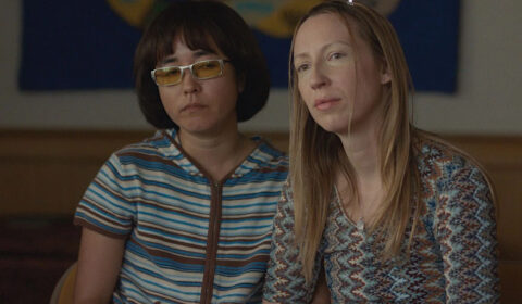 ‘Pen15’: Maya Erskine, Anna Konkle, and the Awkward Tenderness of ...